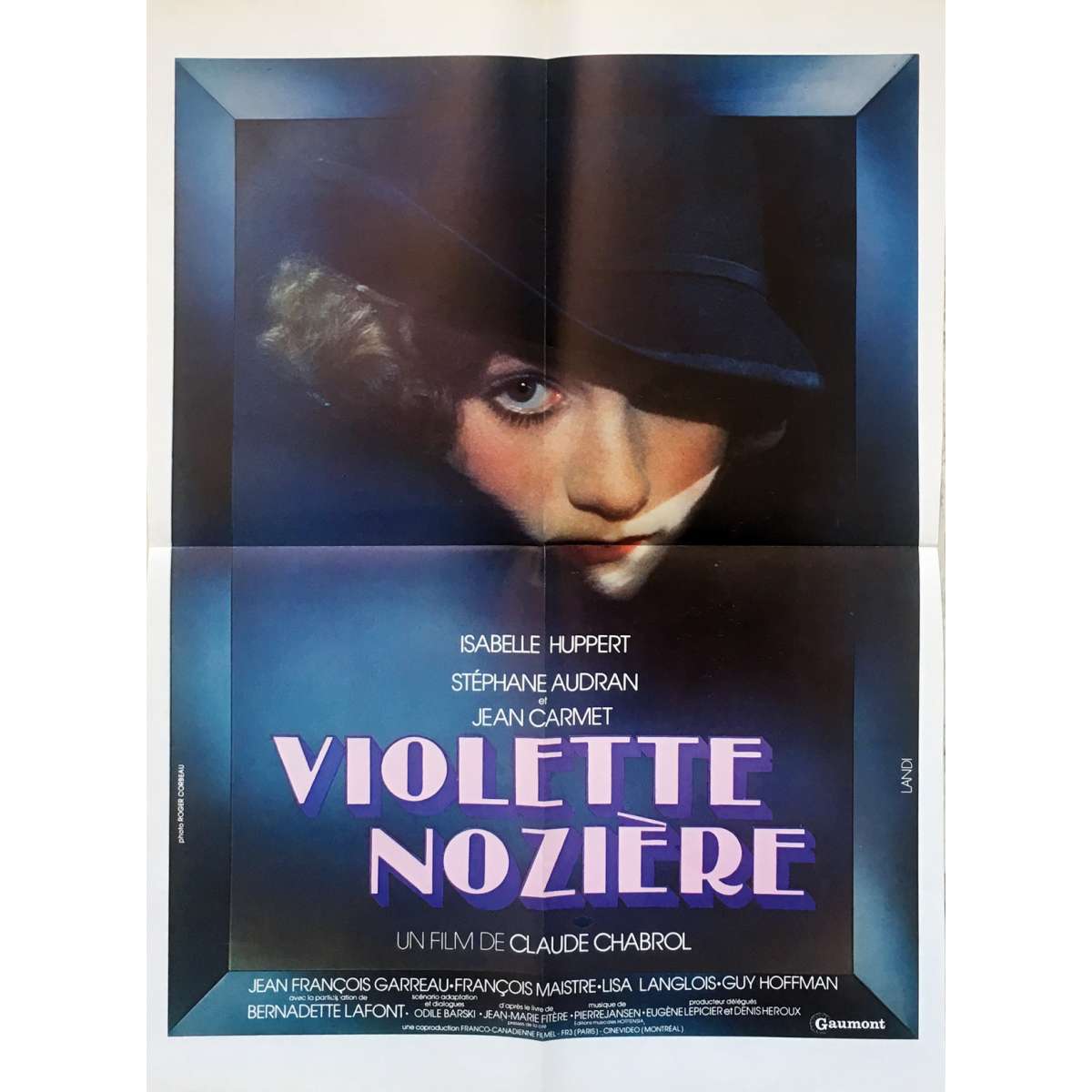 VIOLETTE Herald 9x12 in.