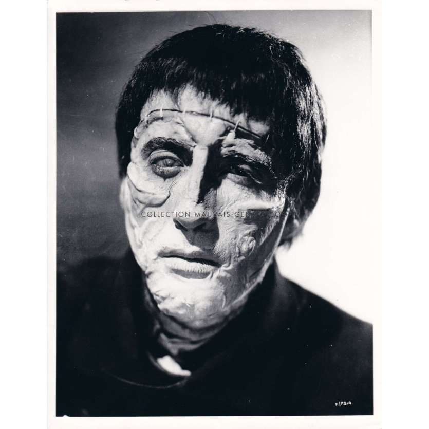 THE CURSE OF FRANKENSTEIN Movie Still (8x10 in. - 1957/R1980 - USA) SP-21A